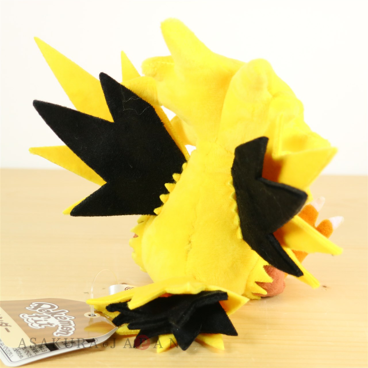 Pokemon Center 2018 Pokemon fit Mini Plush #145 Zapdos doll Toy