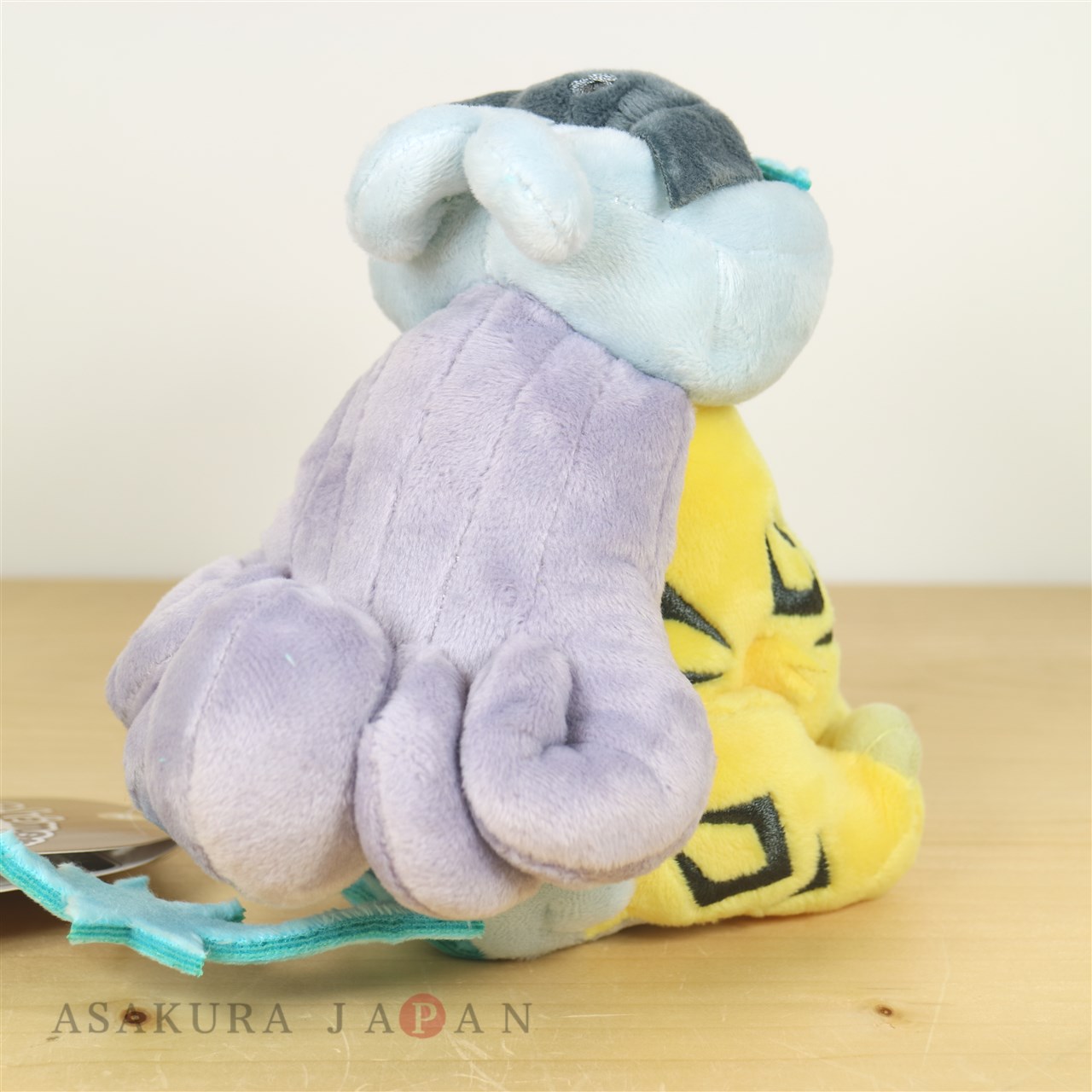 Pokemon Center 2019 Pokemon fit Mini Plush #243 Raikou doll Toy